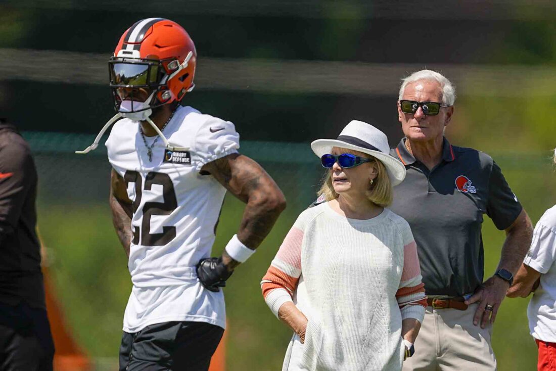 Browns owners optimistic about season, but not putting playoff pressure ...